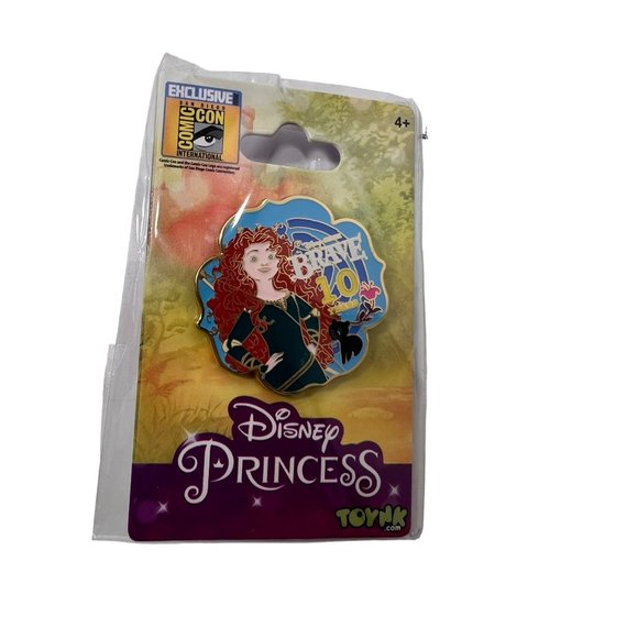 Accessories | Nwt Sdcc 222 Exclusive Disney Brave 10th Anniversary 125 ...